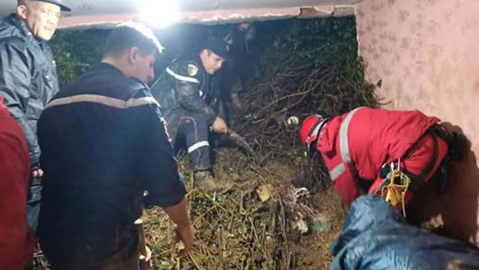 Glissement de terrain à Alger : Trois morts à Rais Hamidou (images) - L ...